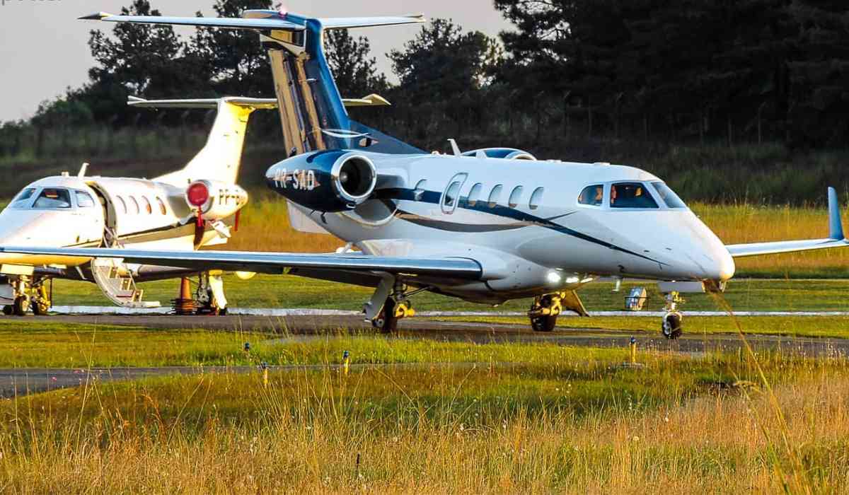 Here's What You Need To Know Before Buying Embraer Phenom 300 - The ...