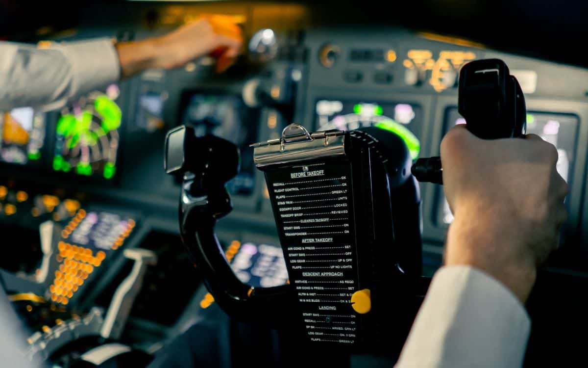 Professional Flight Simulators: Revolutionizing Pilot Training - The ...